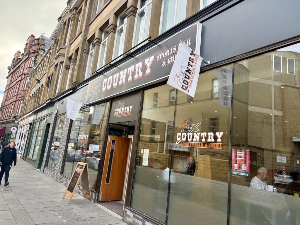 Lux country sports bar and grill – Welcome To Stirling!